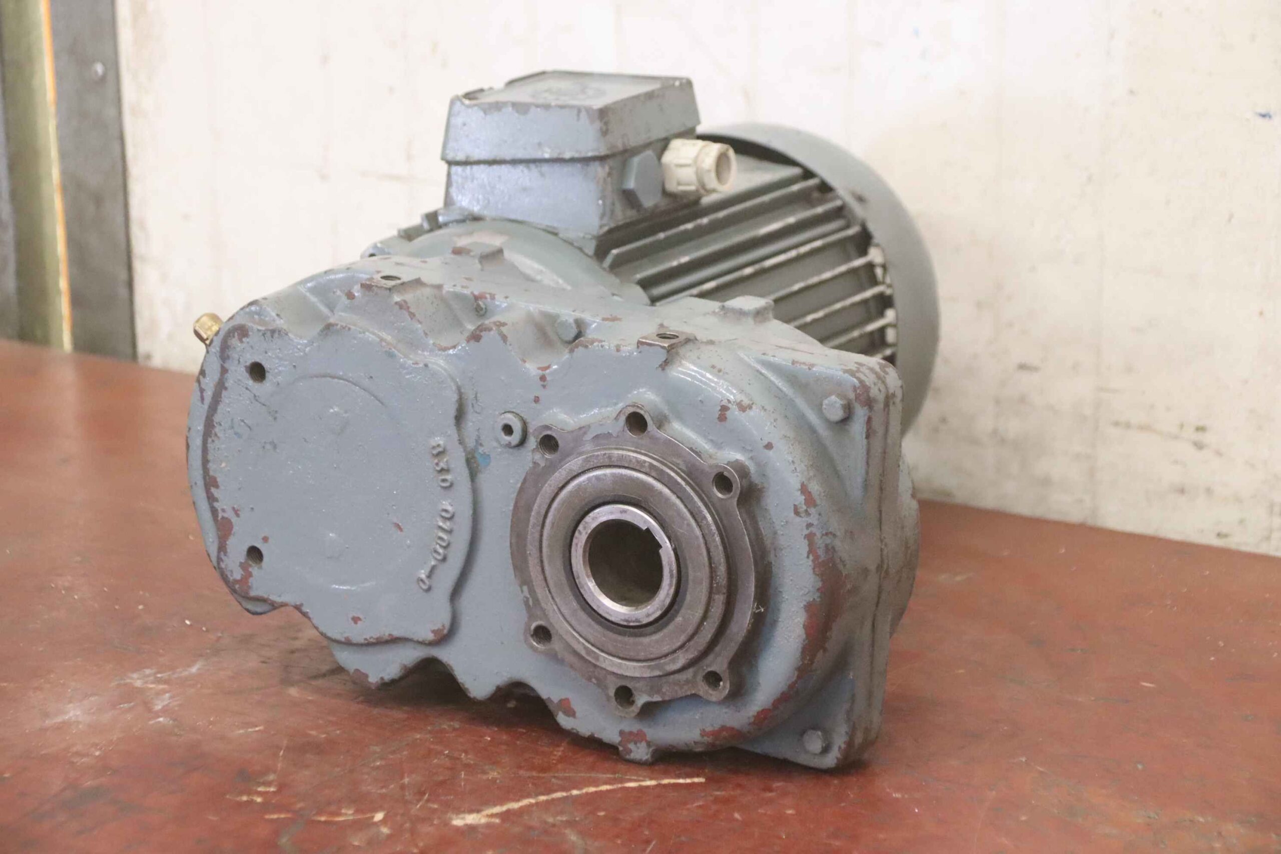Getriebemotor 2,2 kW 132 U/min von Nord - 2,2 kW 132 U/min