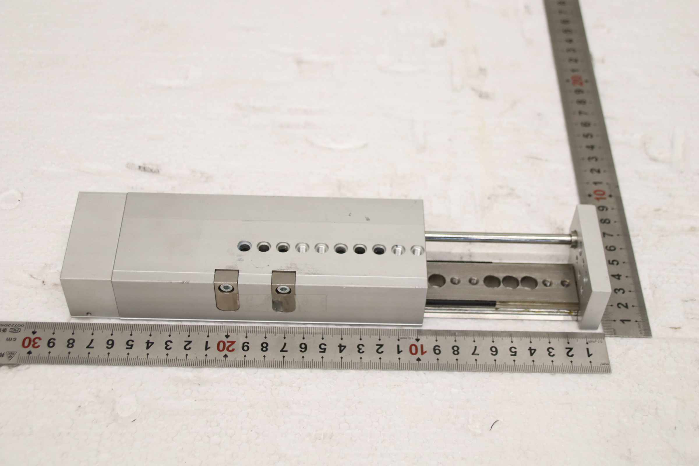 Linearantrieb Mini- Schlitten von Festo - DGSL-12-80-PA Hub 80 mm